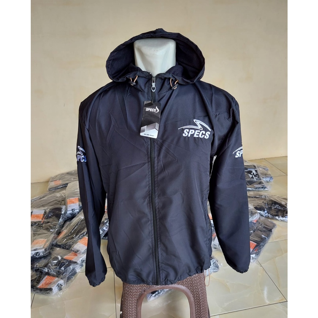 Jual Jaket parasut . jaket running | Shopee Indonesia