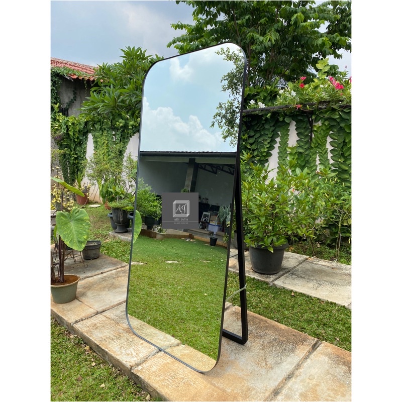 Jual Standing curve edge thin frame cermin hias | Shopee Indonesia