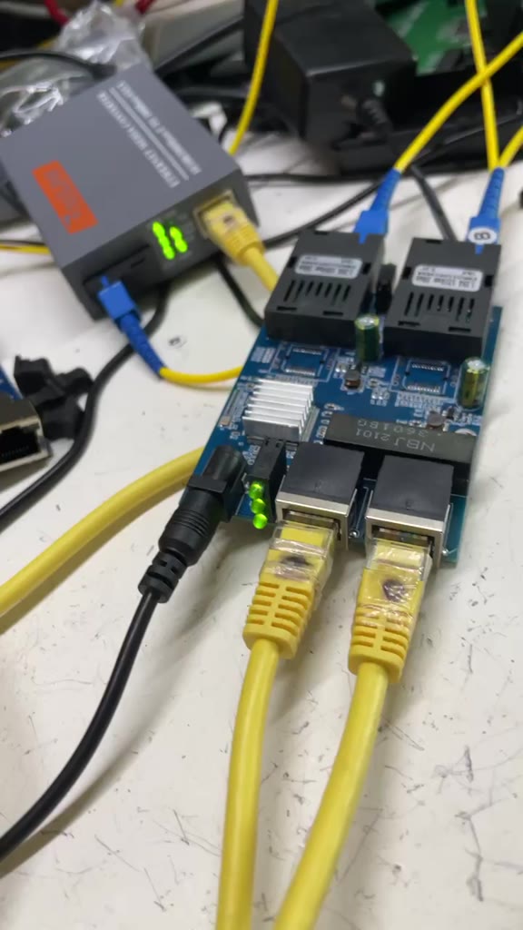 Jual Gigabit 10 / 100 / 1000M Media Converter FO Gigabit 2 SC FO 2 RJ45 LAN PCB 2F2E Gigabit ...