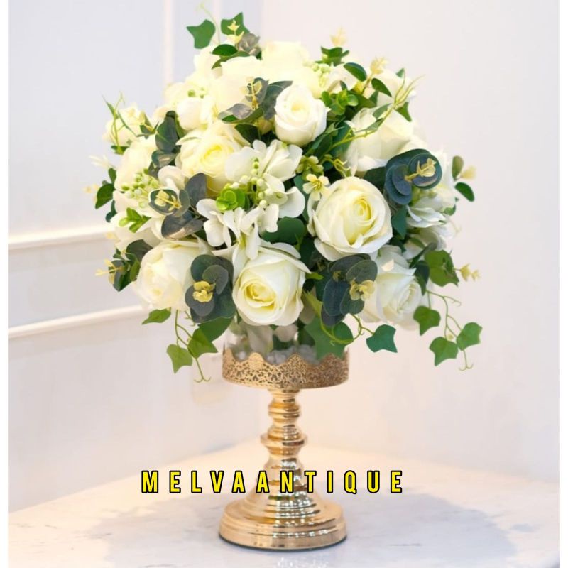 Jual Rangkaian Bunga Mawar Artifisial Vas Gold Warna Putih | Shopee ...