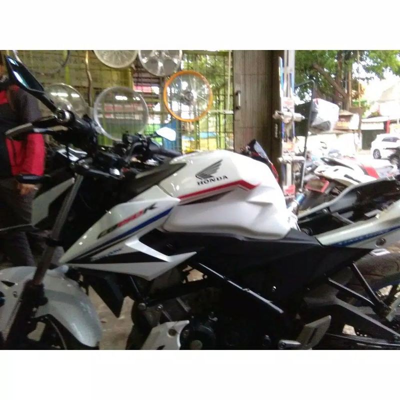 Jual COVER TANGKI NEW CB150R KONDOM TANGKI NEW CB150R STREETFIRE ...