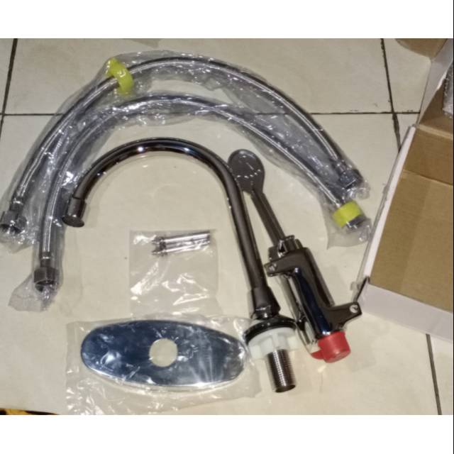 Jual Kran wastafel injak | Shopee Indonesia