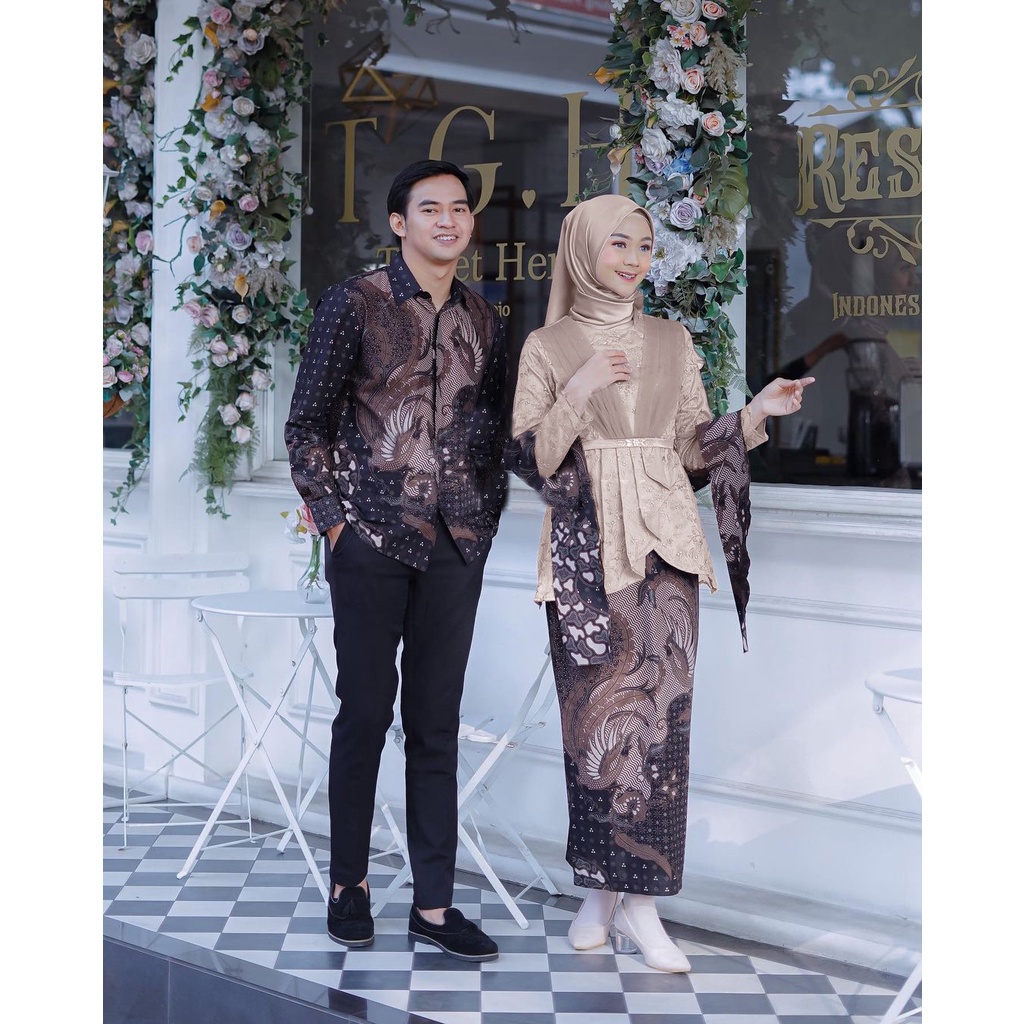 Jual BATIK COUPLE TERMURAH- Kebaya Couple Modern Nikita Kondangan ...