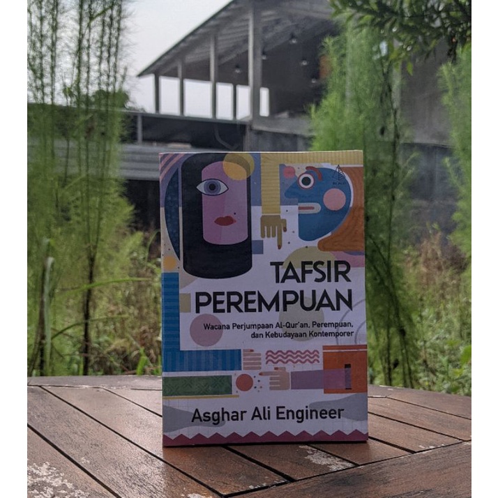 Jual Buku Tafsir Perempuan by Asghar Ali Engineer | Shopee Indonesia