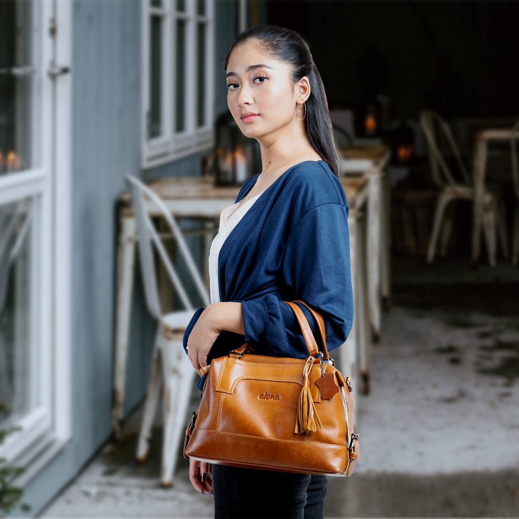 Jual Tas Wanita Tas Selempang shoulder bag wanita tas kulit asli wanita ...