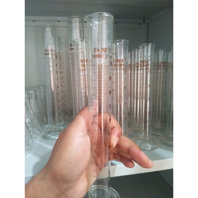 Jual gelas ukur pyrex 100 ml / measuring cylinder skala coklat | Shopee ...