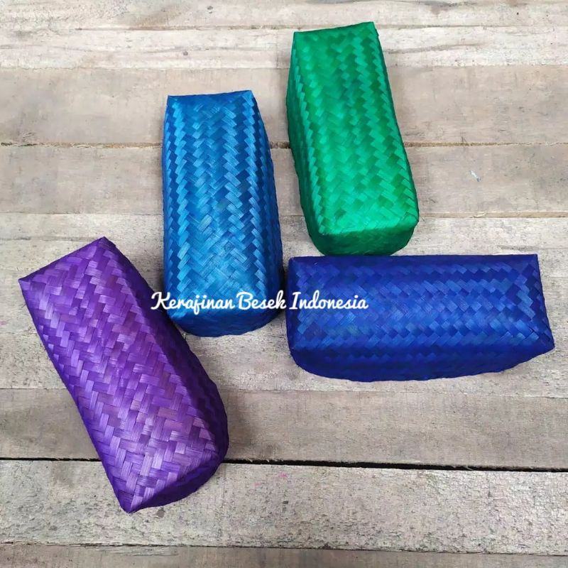 Jual ( SEPASANG BESEK PERSEGI PANJANG ANEKA WARNA ) besek murah / besek ...