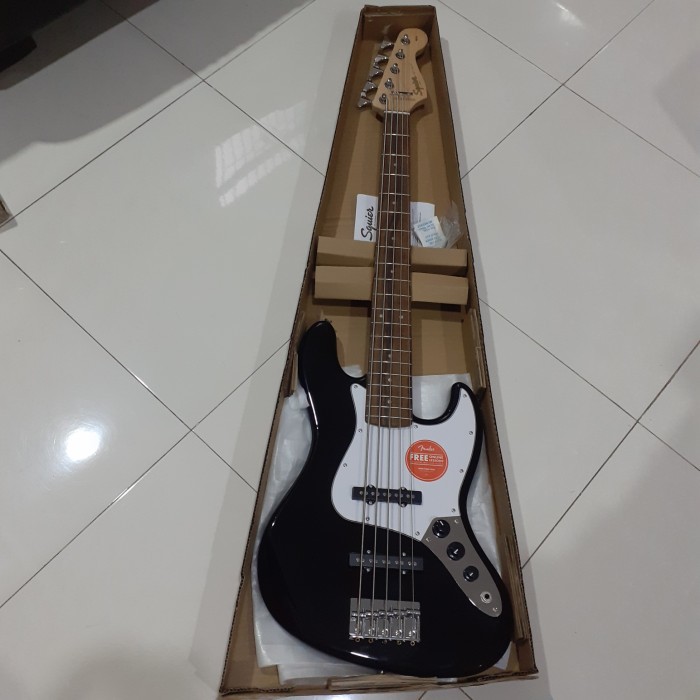 Jual SQUIER BASS AFFINITY JAZZ BASS 5 SENAR BLK | Shopee Indonesia