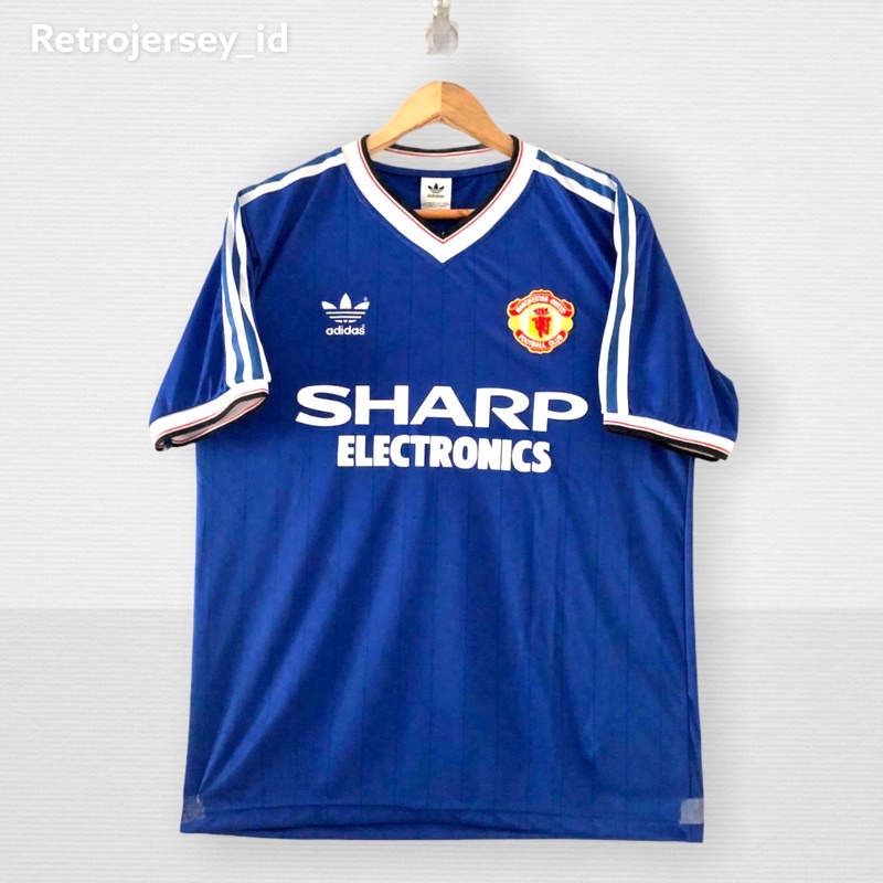 Jual MU retro away biru 82/83 | Shopee Indonesia