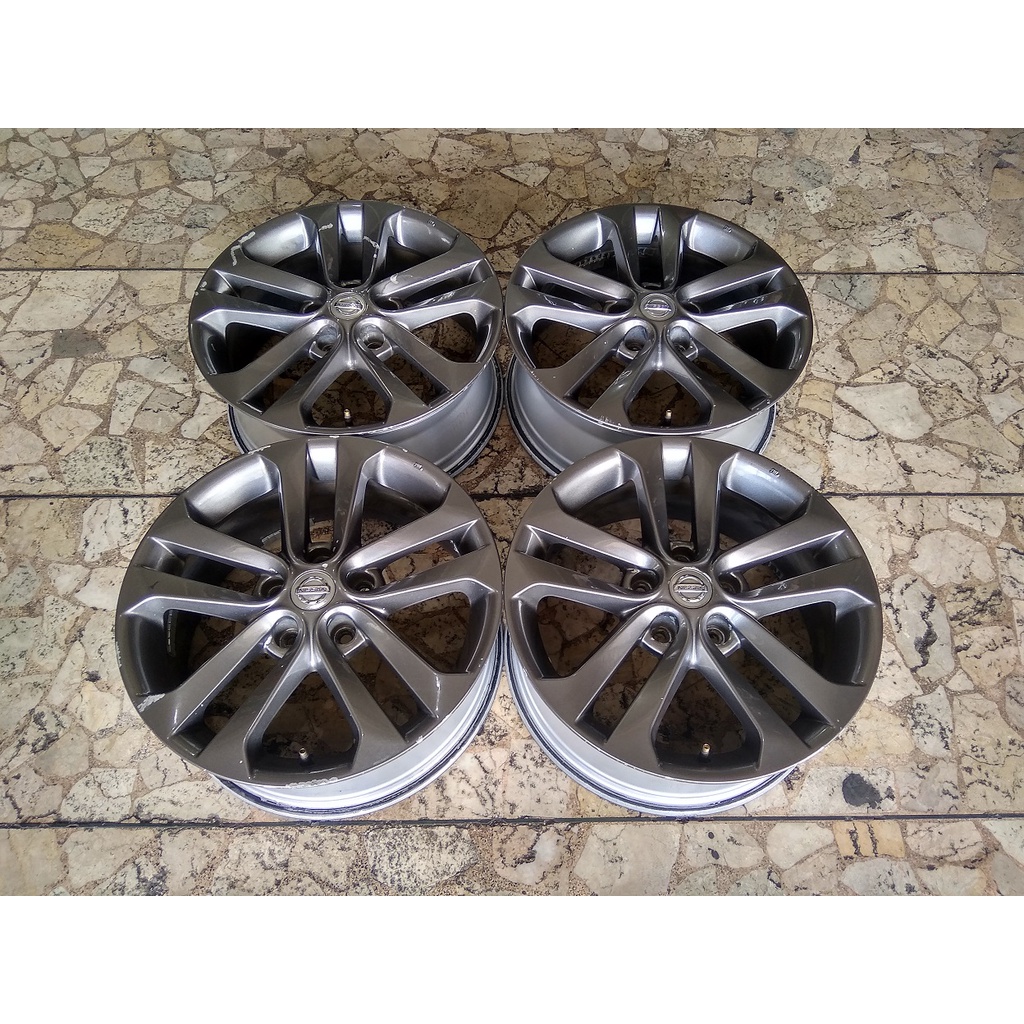 Jual VELG MOBIL ORI STD COPOTAN NISSAN JUKE RING 17 LEBAR 7 PCD 5x114 | Shopee Indonesia