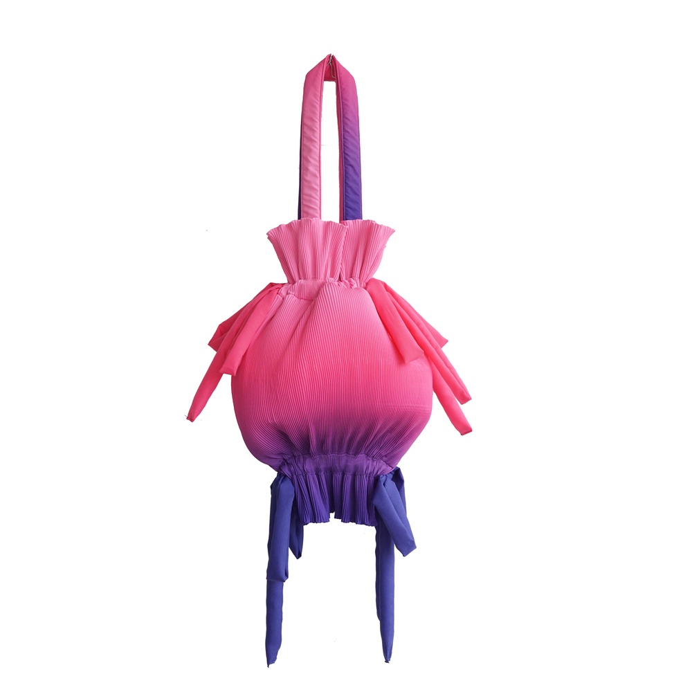 Jual DEFECT- "I'm not perfect product" Mannequin Plastic Pleated Candy ...