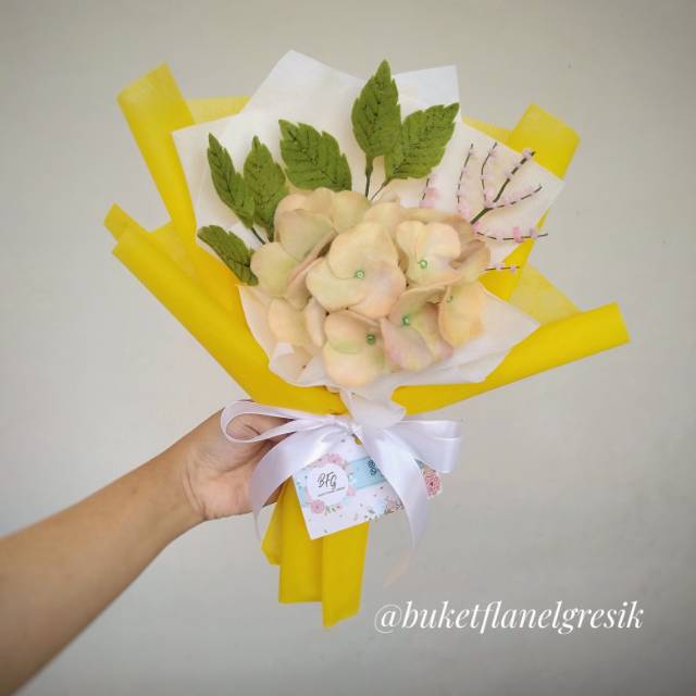 Jual Single buket, buket wisuda, kado wisuda, buket bunga flanel ...