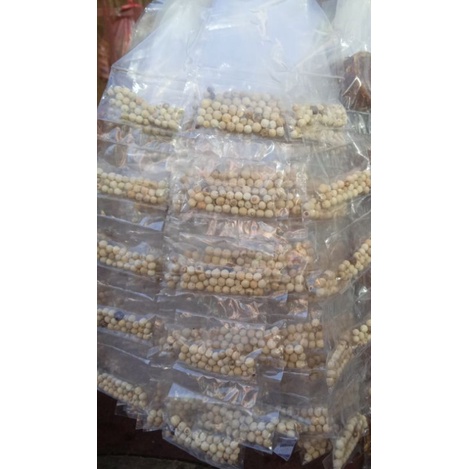 Jual merica lada bulet..isi 10 renceng isi 5 bungkus/ renceng | Shopee ...