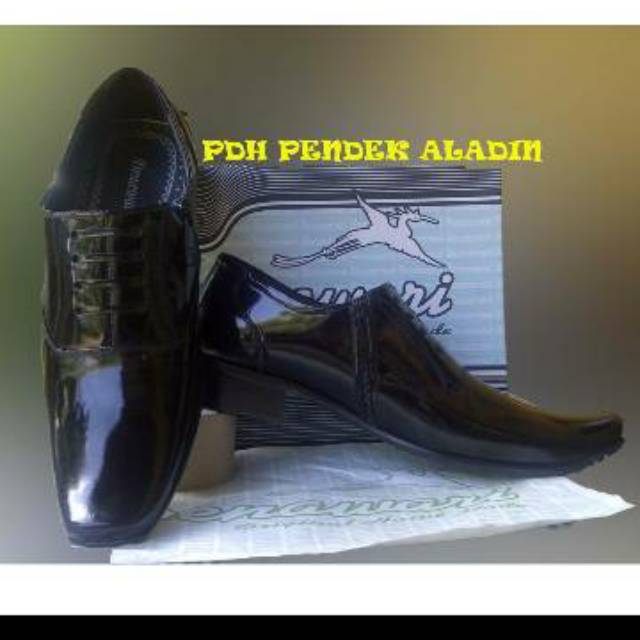 Jual SEPATU PDH ALADIN KILAP DENAWARI | Shopee Indonesia