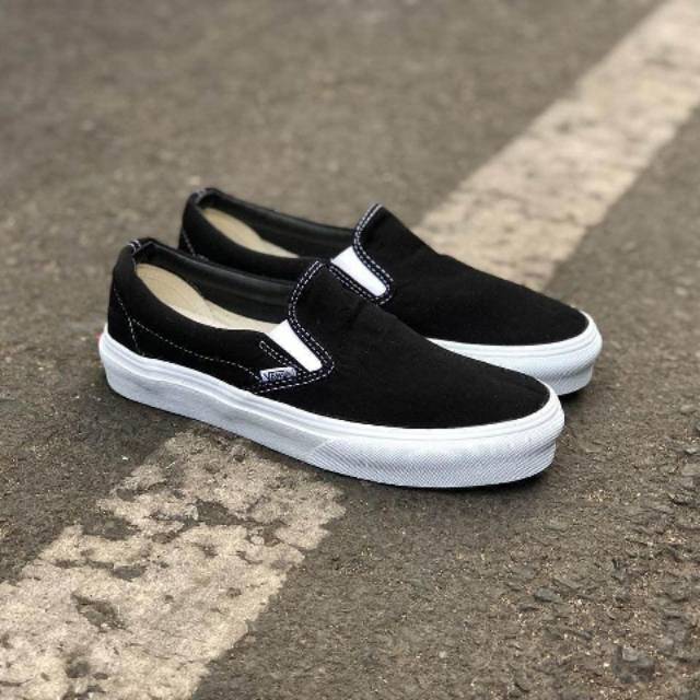 Jual VANS Slip on (Black White) | Shopee Indonesia