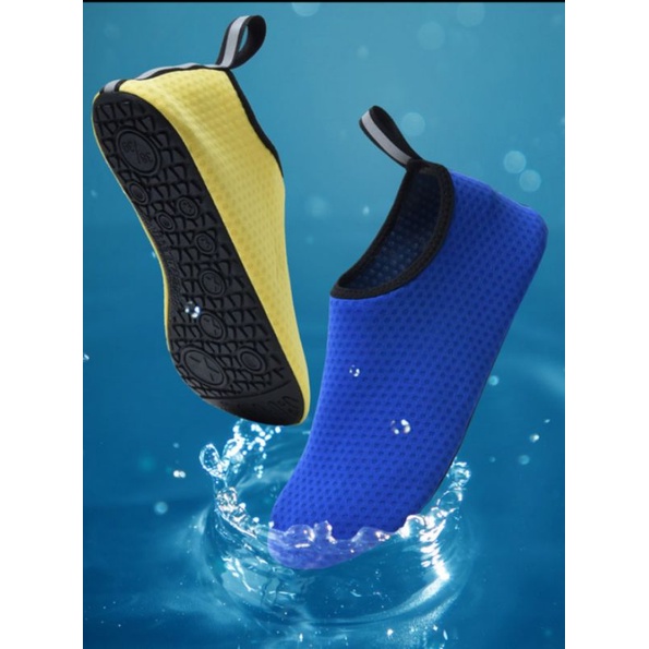 Jual Aqua / Water Shoes / Sepatu Slip On Pantai/Snorkling/Renang Dengan ...