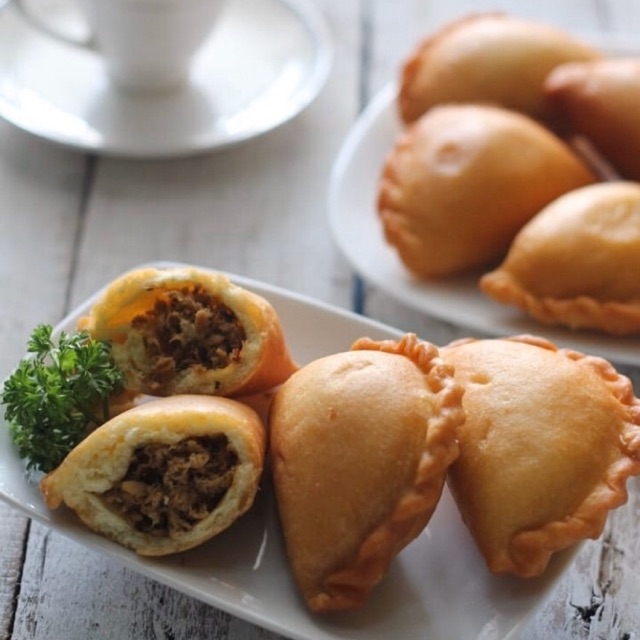 Jual HALAL Panada Ikan Cakalang Khas Manado (ISI 5 PCS) | Shopee Indonesia