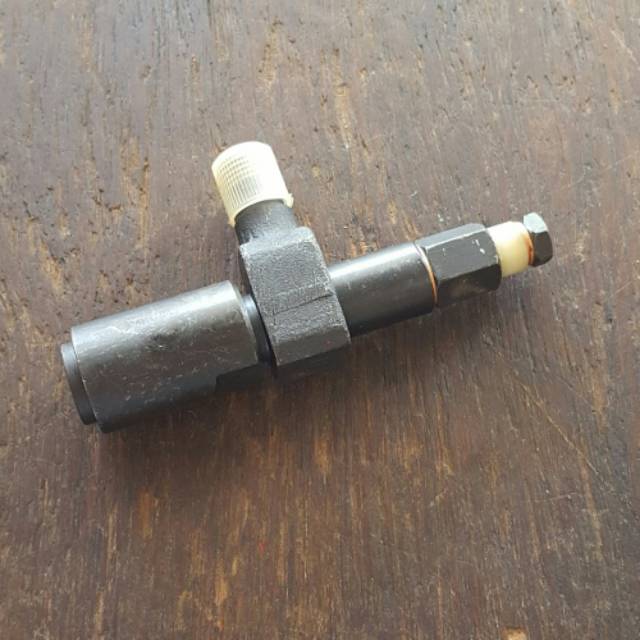 Jual Fuel Injector injektor Rumah pompa minyak spuyer Nozzle nozel ...