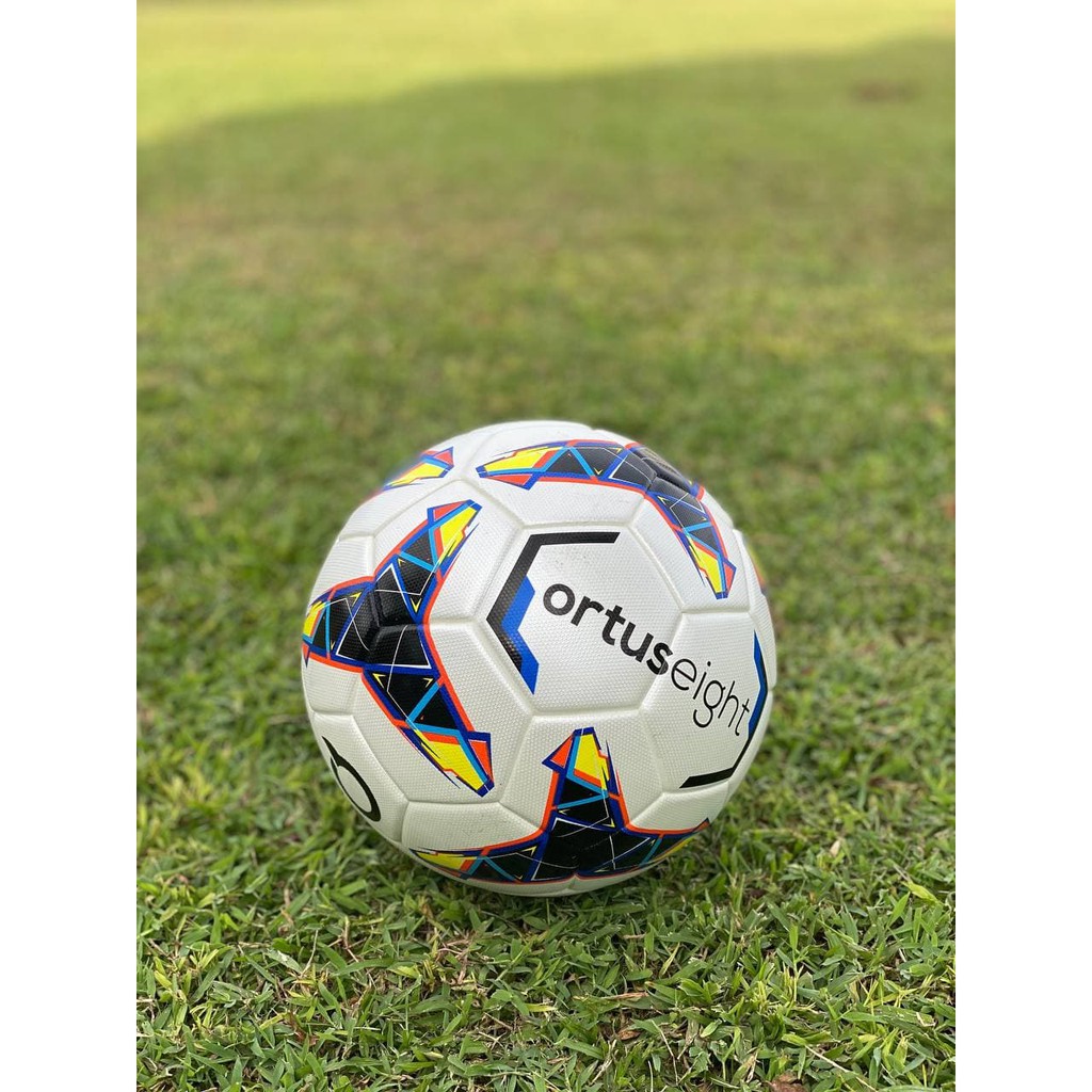 Jual Bola lapangan besar ortuseight cyclone | Shopee Indonesia