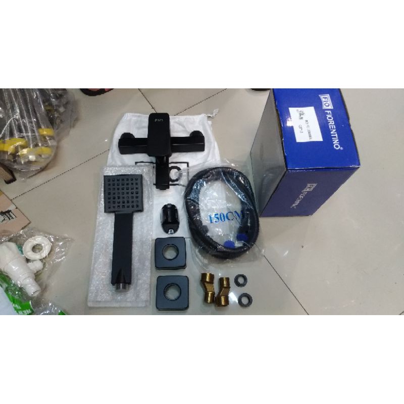 Jual Kran Mixer Panas Dingin Hitam Stainless Kotak Hitam Fiorentino Set ...