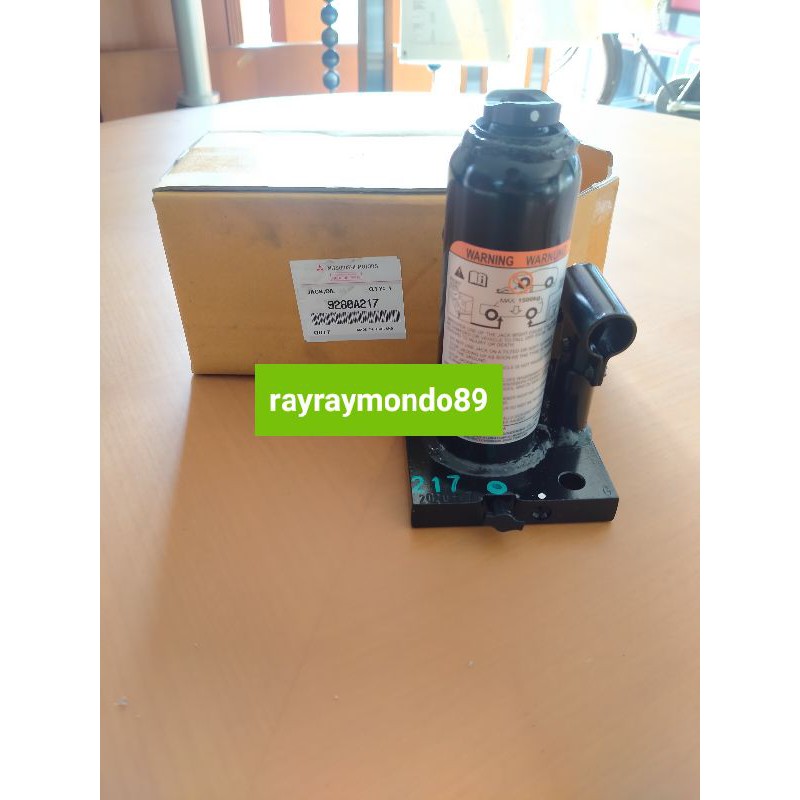 Jual dongkrak botol / jack oil 1.5 ton 9280A217 | Shopee Indonesia