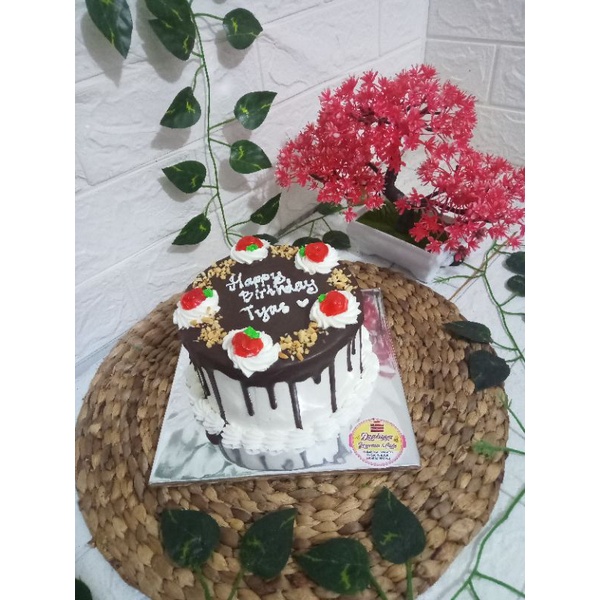 Jual kue ulang tahun//kue tart brownies uk 14cm | Shopee Indonesia
