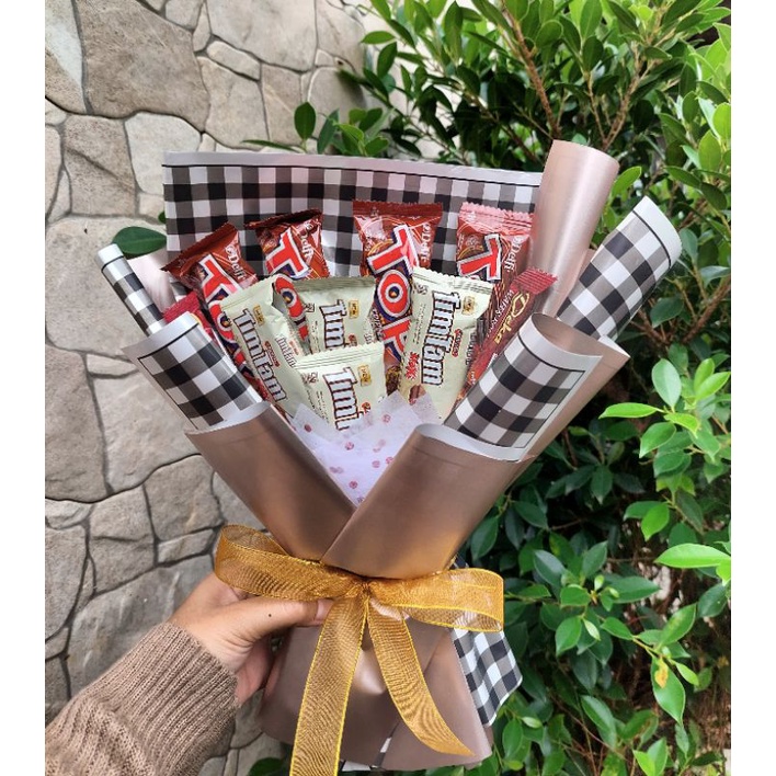 Jual SNACK BUCKET/SNACK BOUQUET/BUCKET BUNGA/BOUQUET FLOWERS (Made by ...