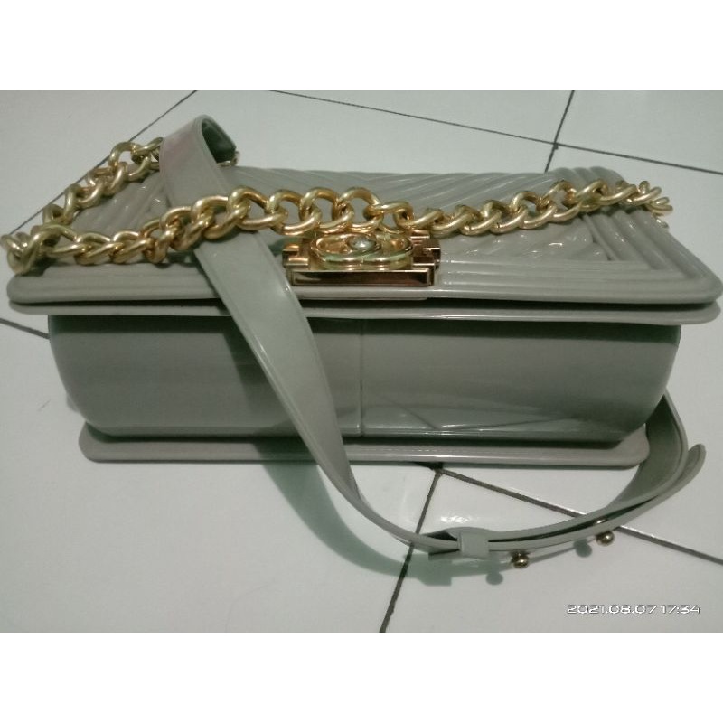 Jual Tas Jelly Ukuran Besar 25cm Warna Grey/Abu Abu Muda | Shopee Indonesia