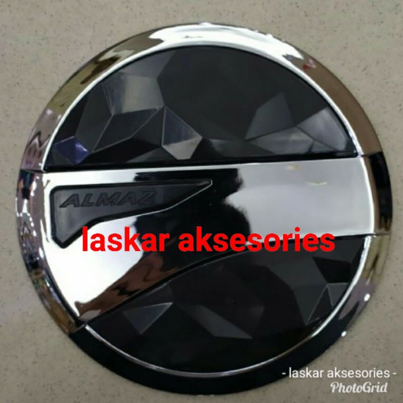 Jual tank cover / tutup bensin / tangki mobil wuling almaz model black ...