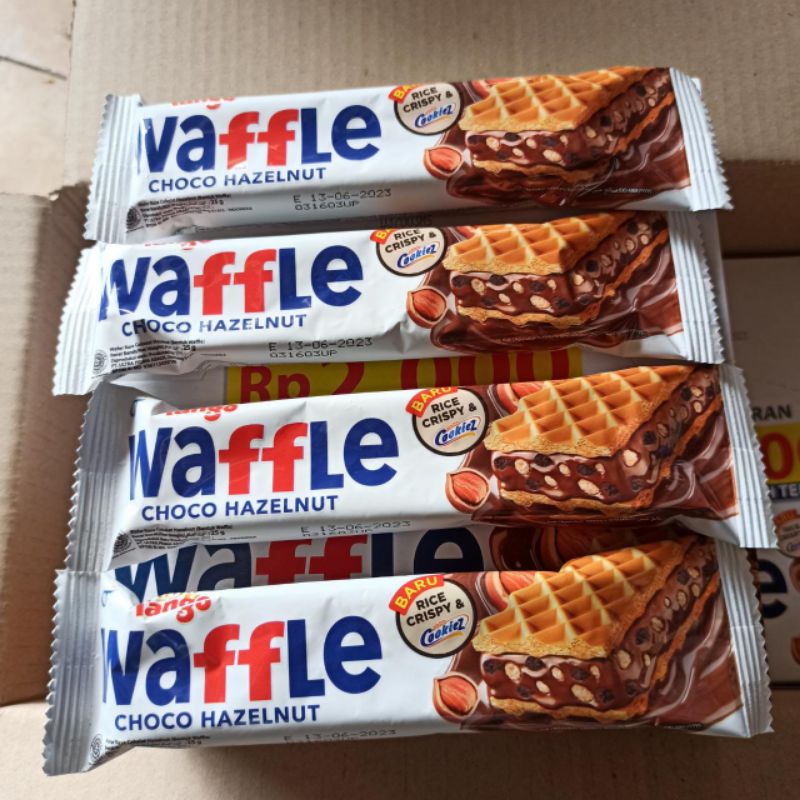 Jual Wafer Waffle Cokelat Choco Hazelnut Tango | Shopee Indonesia