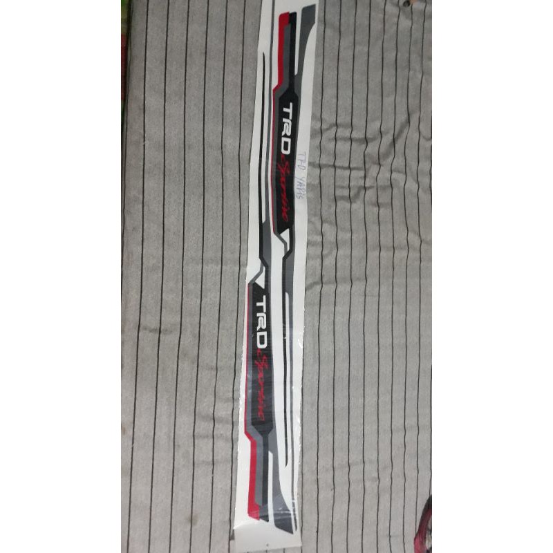 Jual strip body trd sportivo ( yaris , innova , avanza ,xeni , rush ...