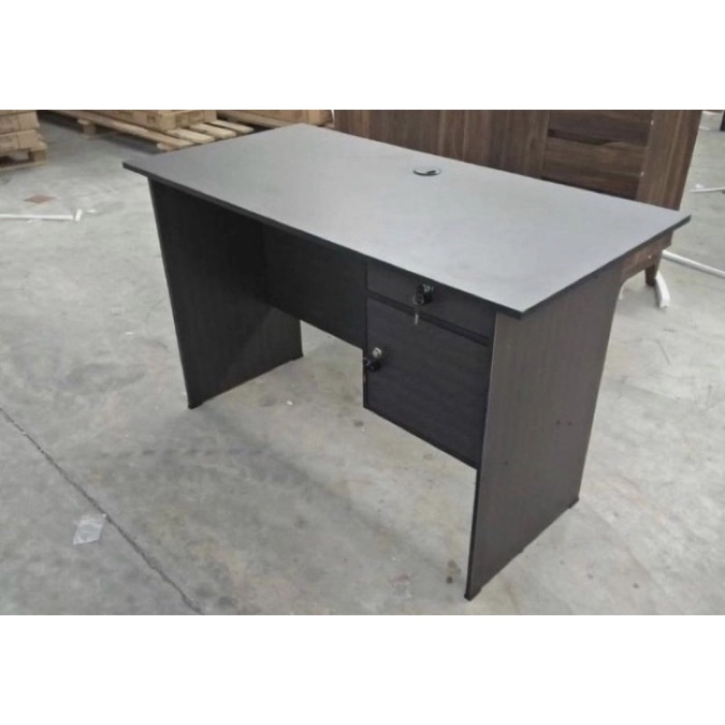 Jual Meja Kantor/ Meja tulis/ Meja Kerja/ Meja Panel 1/2 Biro Ivory ...