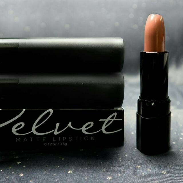 Jual Velvet Matte Lipstick LT Pro | Shopee Indonesia