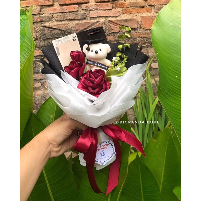 Jual BUKET BONEKA WISUDA / GRADUATION DOLL (VOLUME 1 kg) | Shopee Indonesia