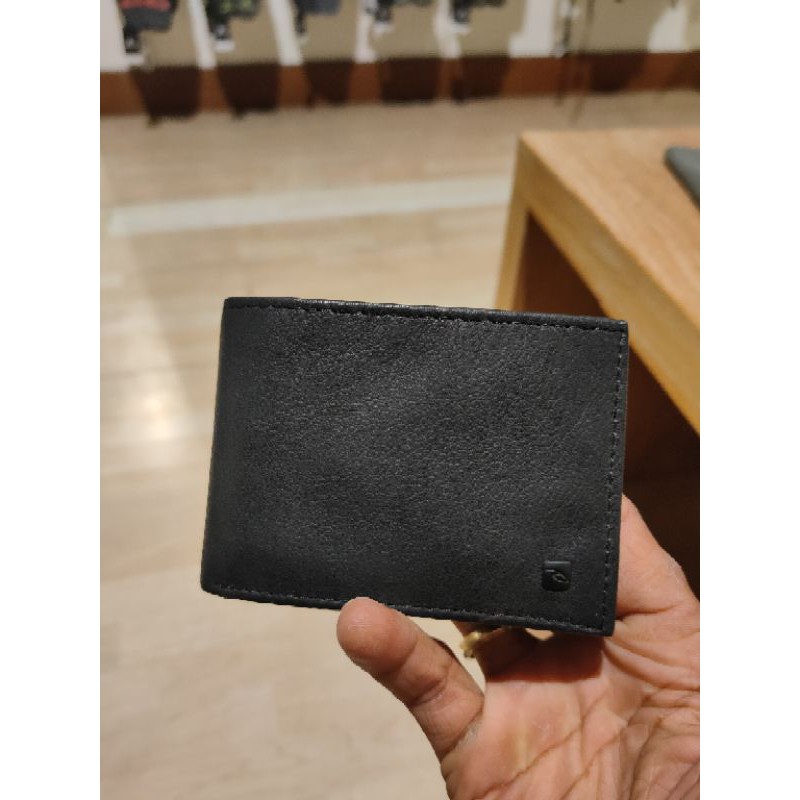 Jual DOMPET RIP CURL ORIGINAL KANGAROO LEATHER R101 | Shopee Indonesia