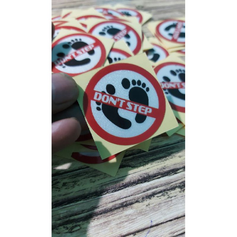 Jual STICKER DILARANG DONT TOUCH,DONT CAMERA,DONT STEP PRINCUTT ...