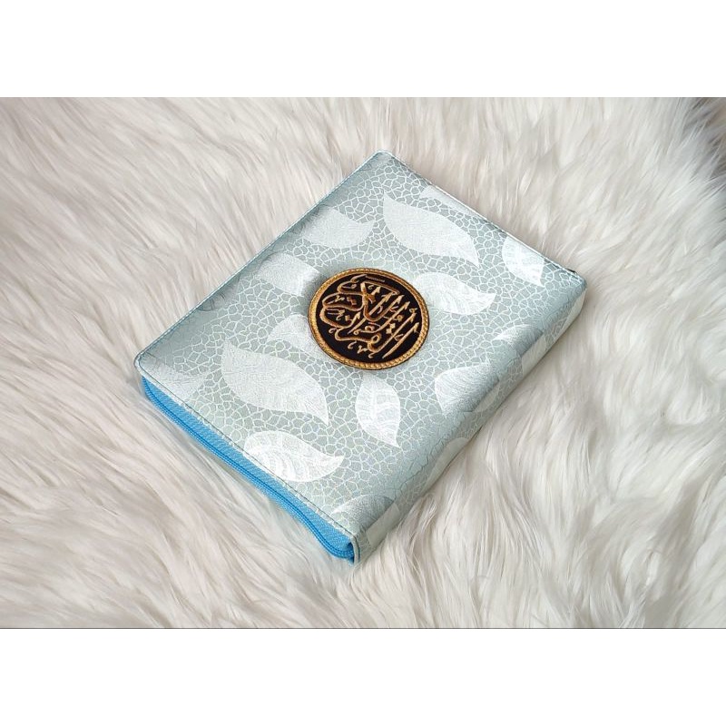 Jual Rabita Al Quran Edisi Silk Leaf A5 | Custom Nama | Terjemah ...