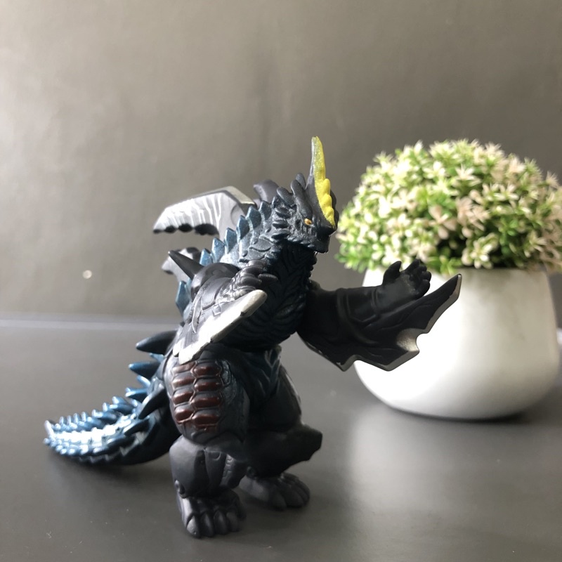 Jual Mainan Ultraman Kaiju Ultra Monster Murah Action Figure Kaiju ...