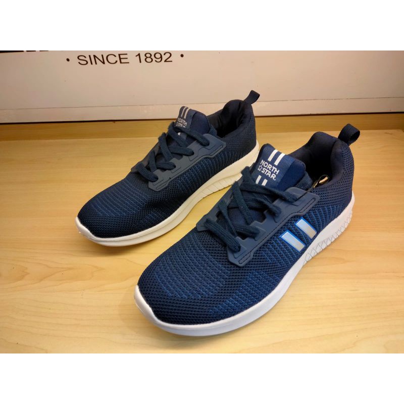 Jual Sepatu Sneaker Pria North Star Bahan Ringan Nyaman dan Awet ...