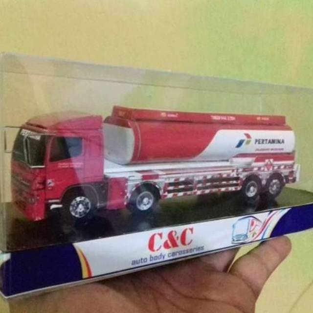 Jual Papercraft Miniatur truk tangki Pertamina | Shopee Indonesia
