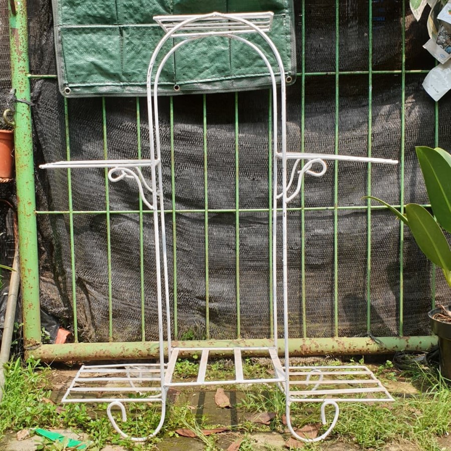 Jual RAK BESI POT BUNGA 5 model baru GOJEK GRAB ONLY PUTIH | Shopee ...