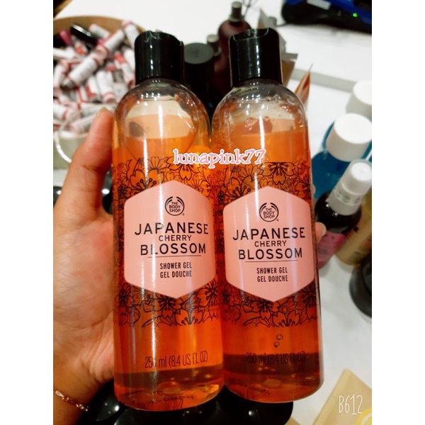 Jual The body shop Japanese cherry blossom shower gel 250 ml | Shopee ...