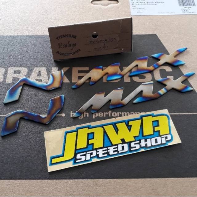 Jual EMBLEM YAMAHA NMAX TITANIUM | Shopee Indonesia