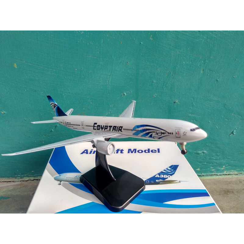 Jual Diecast Pesawat AgyptAir Miniatur pesawat Airbus A380 Original ...