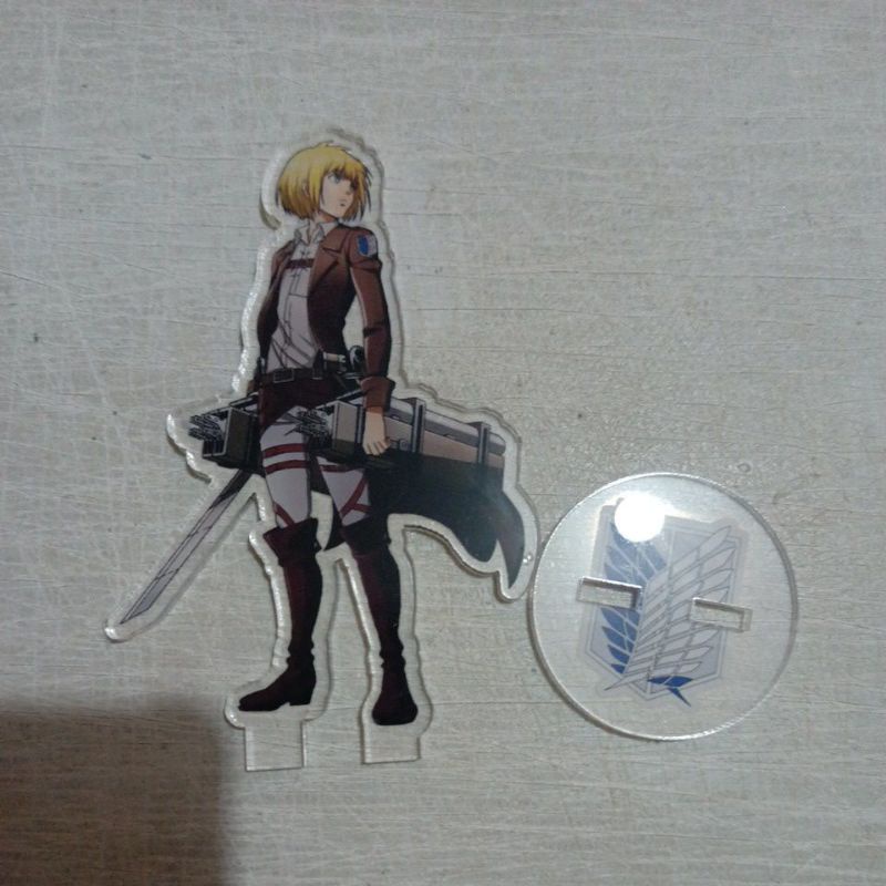 Jual Standee / Stand Acrylic Attack on Titan (AOT) Levi Misaka Annie ...