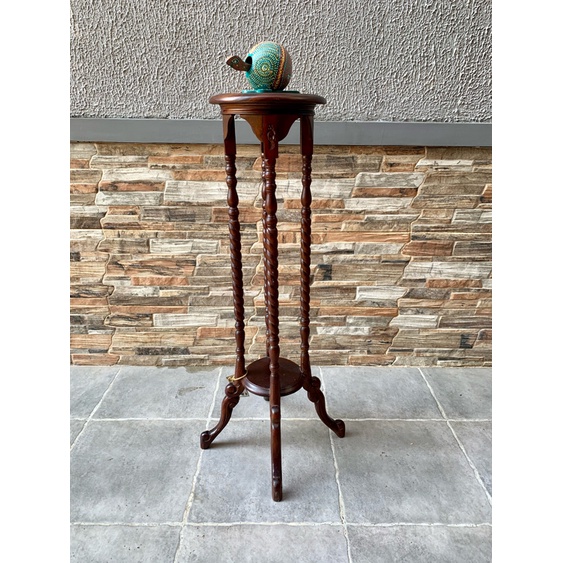 Jual TilaVie Meja Sudut Ukiran Motif Ulir - Kayu Solid | Shopee Indonesia