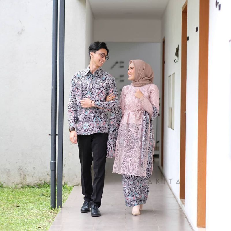 Jual Kemeja Kebaya Batik Couple Ori Atasan Kebaya Ndoro Jowi Kebaya ...