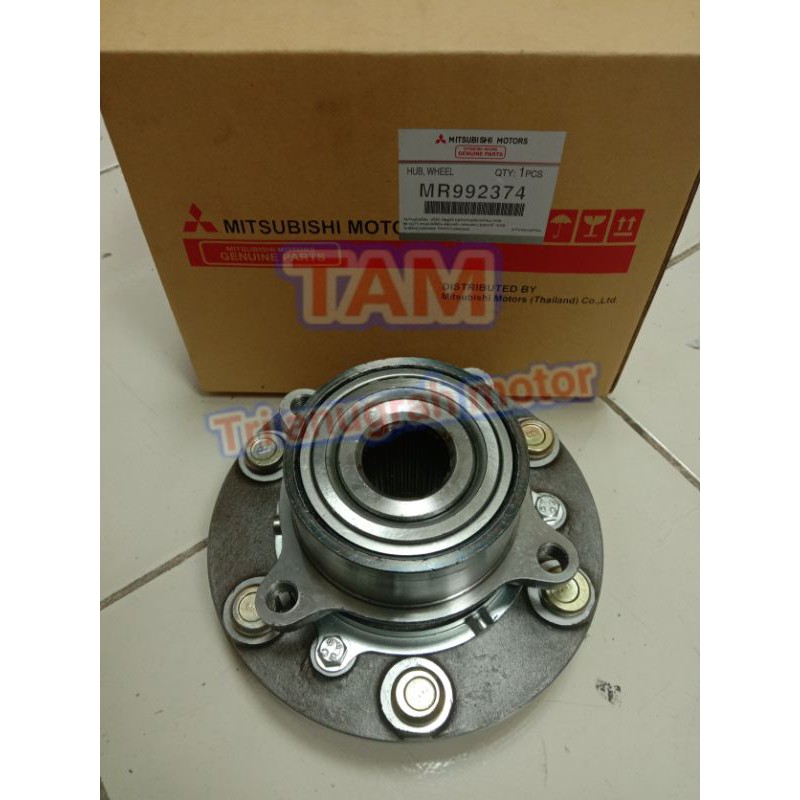 Jual nap roda depan wheel hub depan Triton Pajero sport | Shopee Indonesia