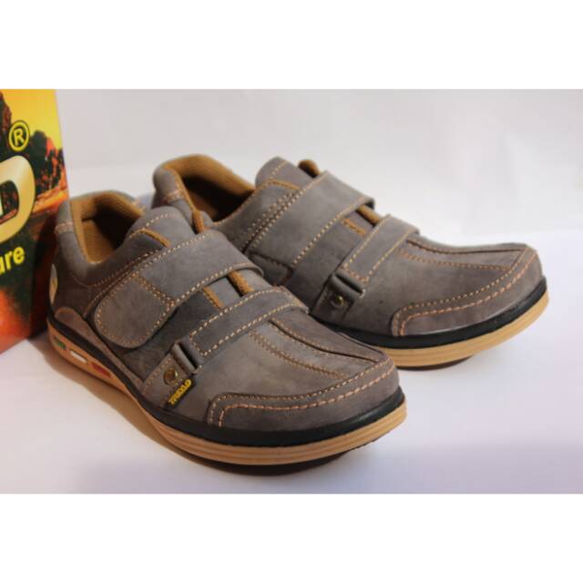 Jual SEPATU CASUAL KULIT SAPI ASLI SR03 KRETEK GREY | Shopee Indonesia