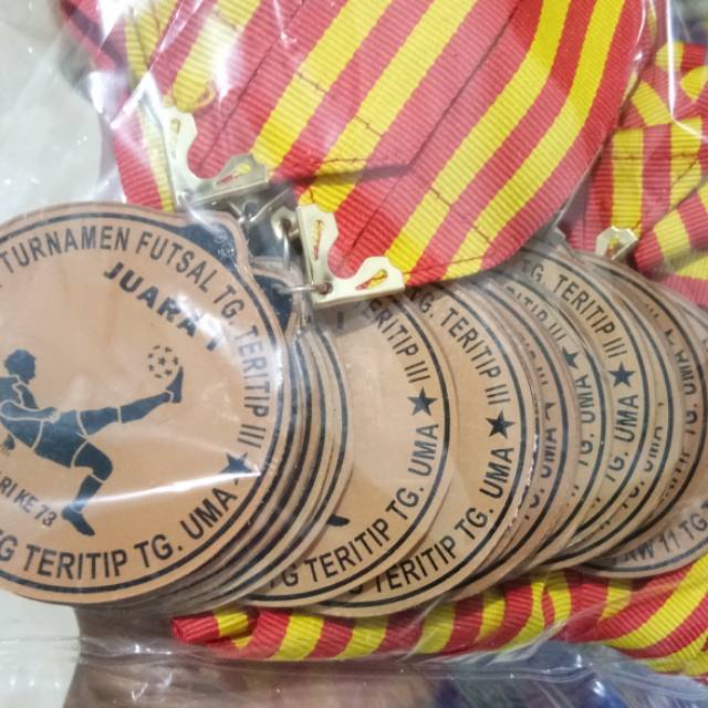 Jual Futsal medali bahan stainles | Shopee Indonesia
